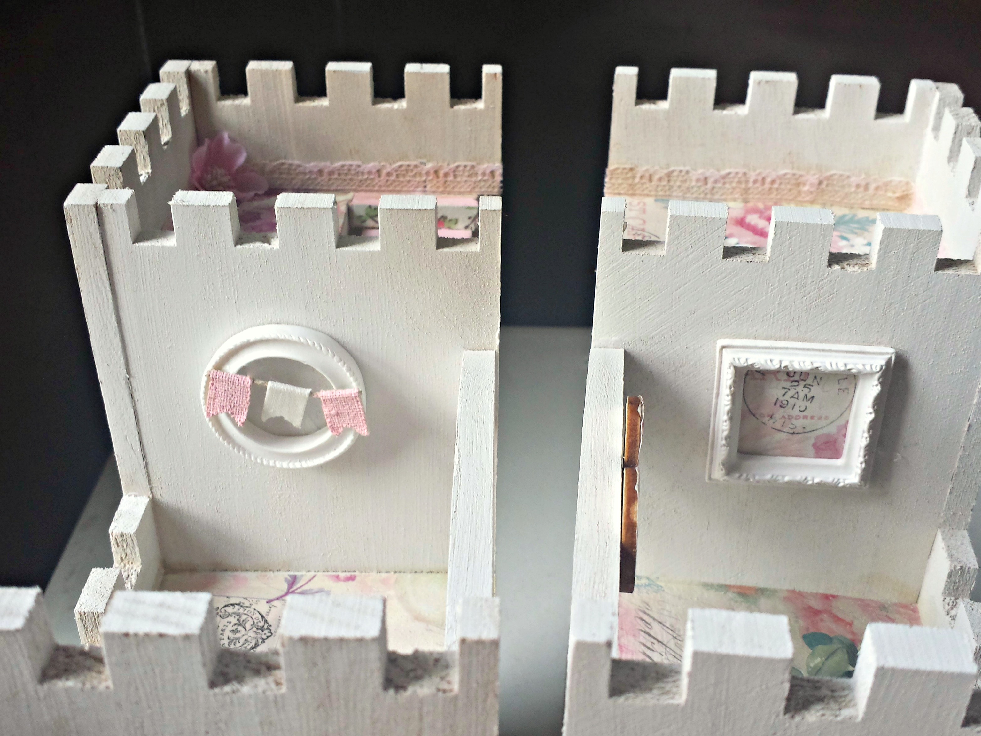Shabby Chic Wooden Castle – Wonderful Creations