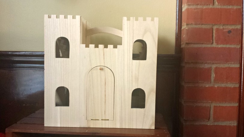 Shabby Chic Wooden Castle – Wonderful Creations