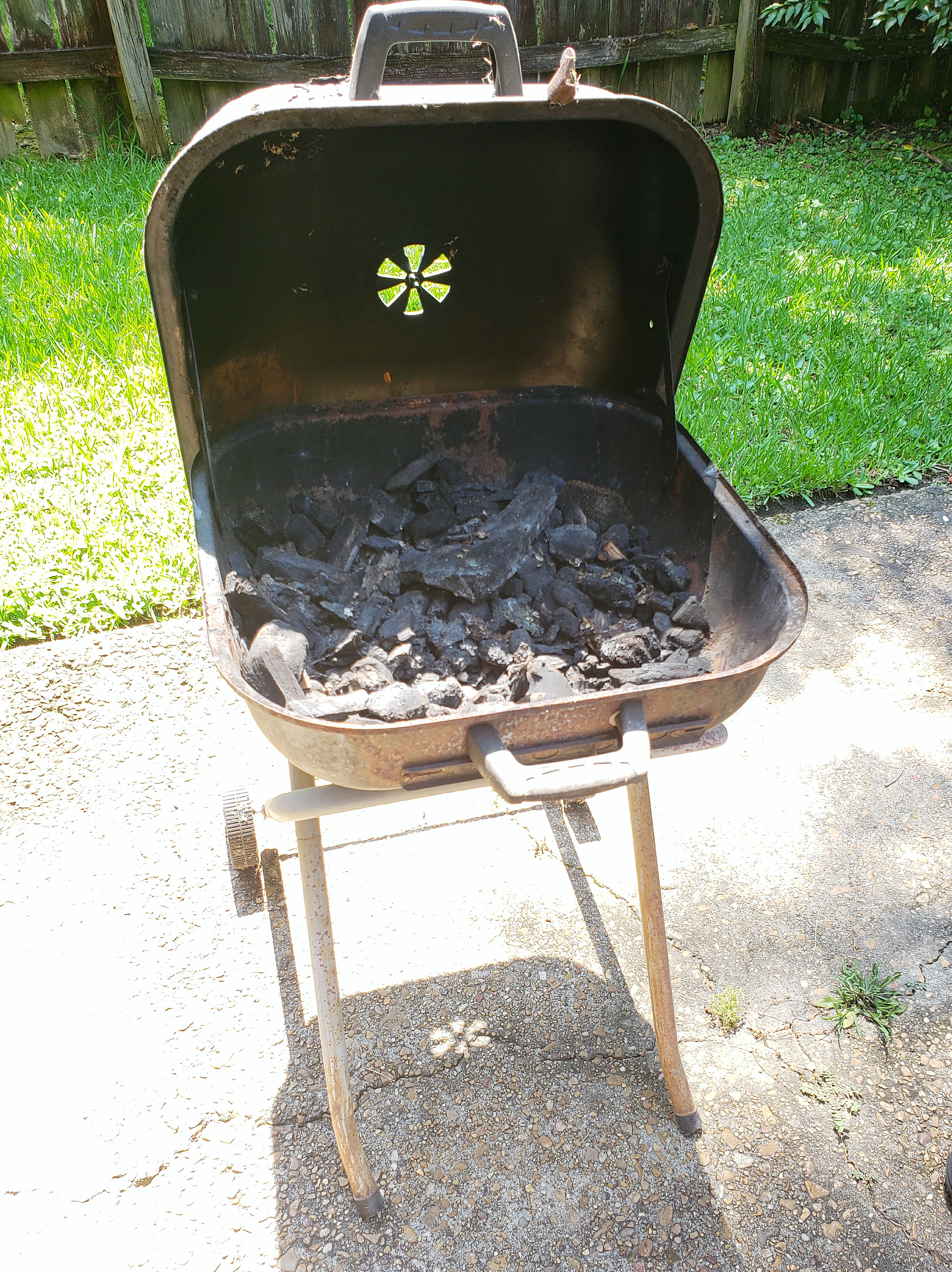 Repurpose An Old Grill – Wonderful Creations