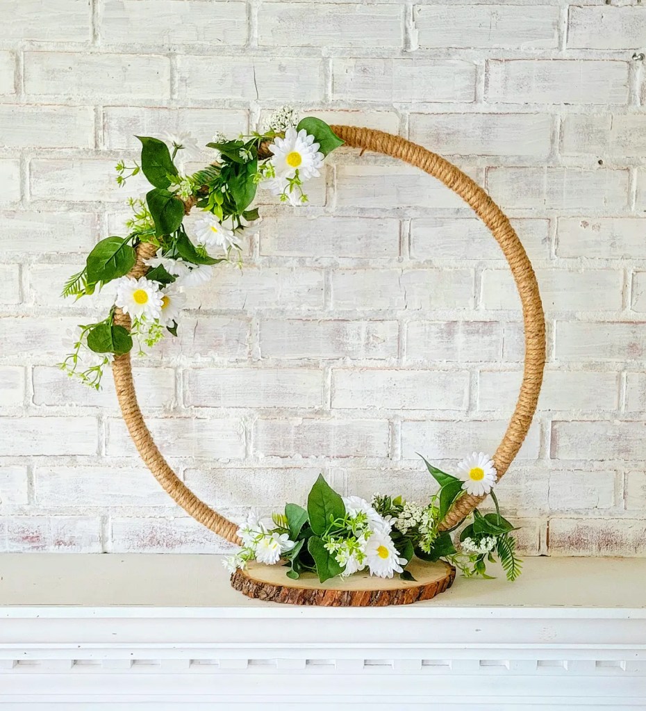 How to Make a Hula Hoop Centerpiece – Wonderful Creations
