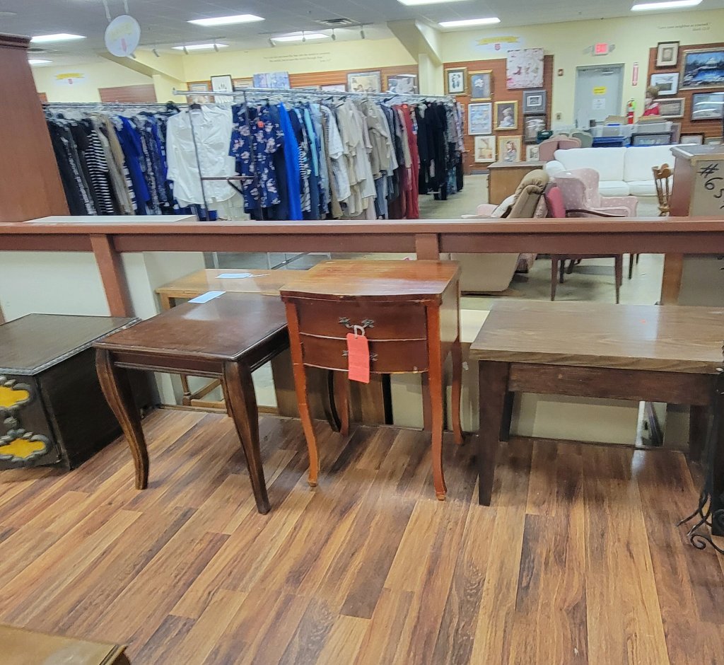 Hidden Treasures: The Best Finds at Thrift and Consignment Stores ...