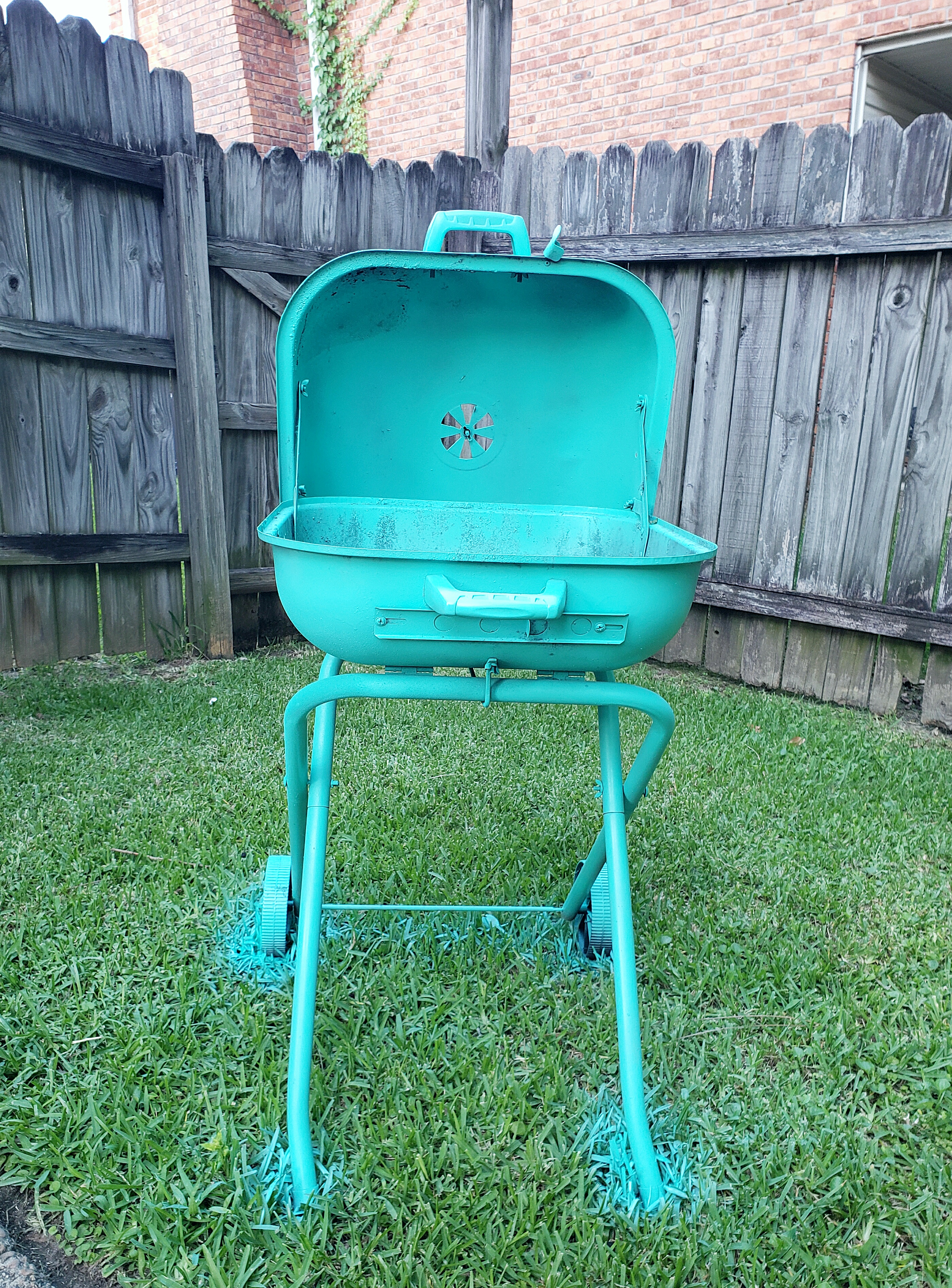 Repurpose An Old Grill – Wonderful Creations